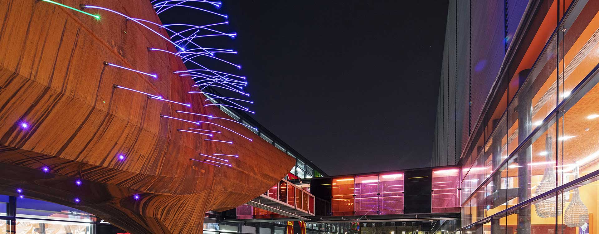 UFO Lighting - The Neuron Pod